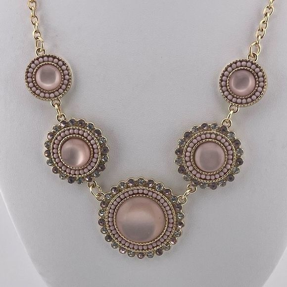 Charming Charlie | Jewelry | Charmingcharlie Statementnecklace | Poshmark